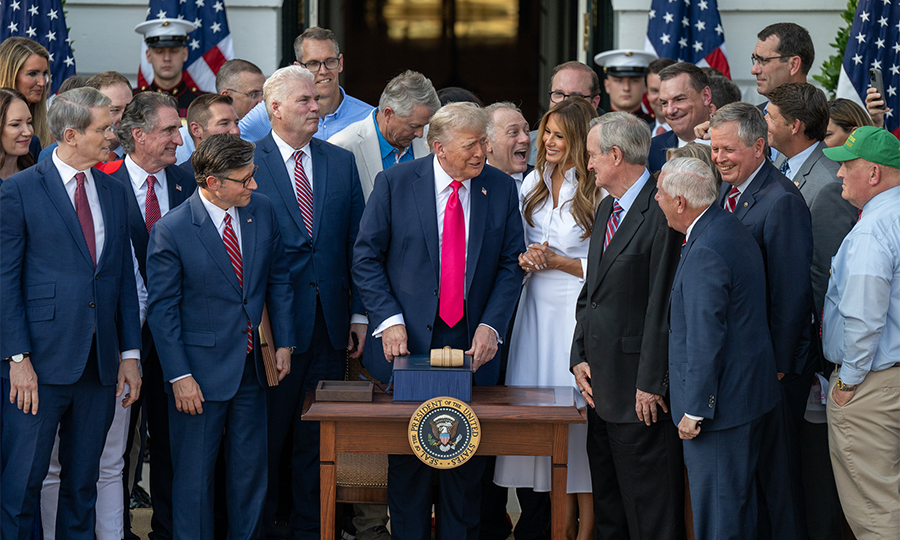 Jellyizzy onlyfsns while her pictures are accurate, they do